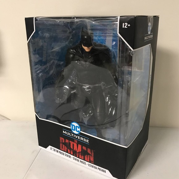 McFarlane Toys | Toys | Dc Comics Multiverse The Batman 2 Posed Statue ...